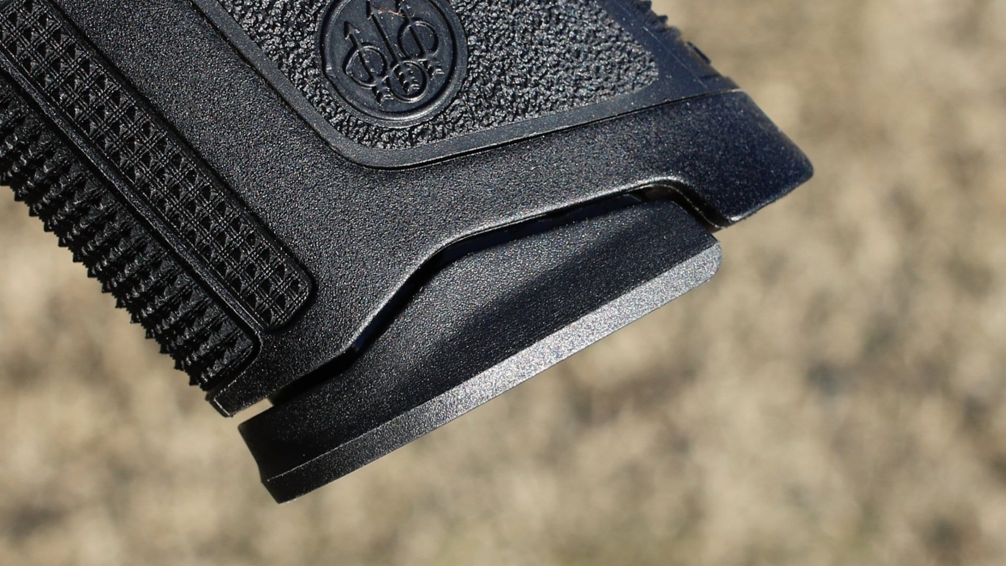 Beretta's Dark Horse-The APX Compact - The Mag Life