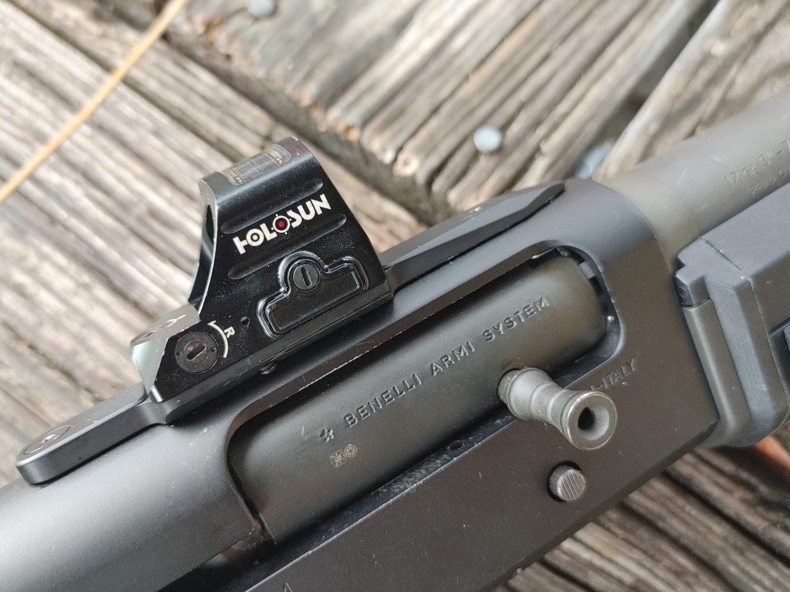 Must-Have Benelli M4 Upgrades - The Mag Life