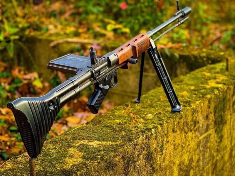 Germany's FG-42: Paratrooper Rifle - The Mag Life