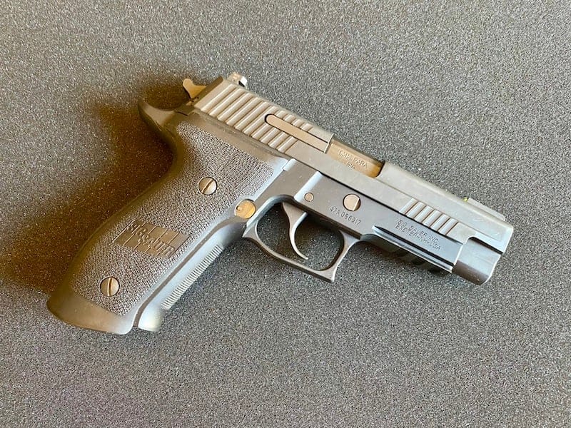 Beretta 92FS vs. Sig P226: Old School Metal - The Mag Life